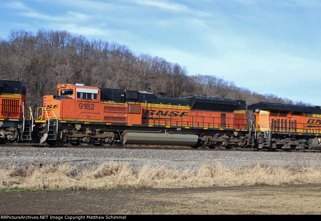 BNSF 9182